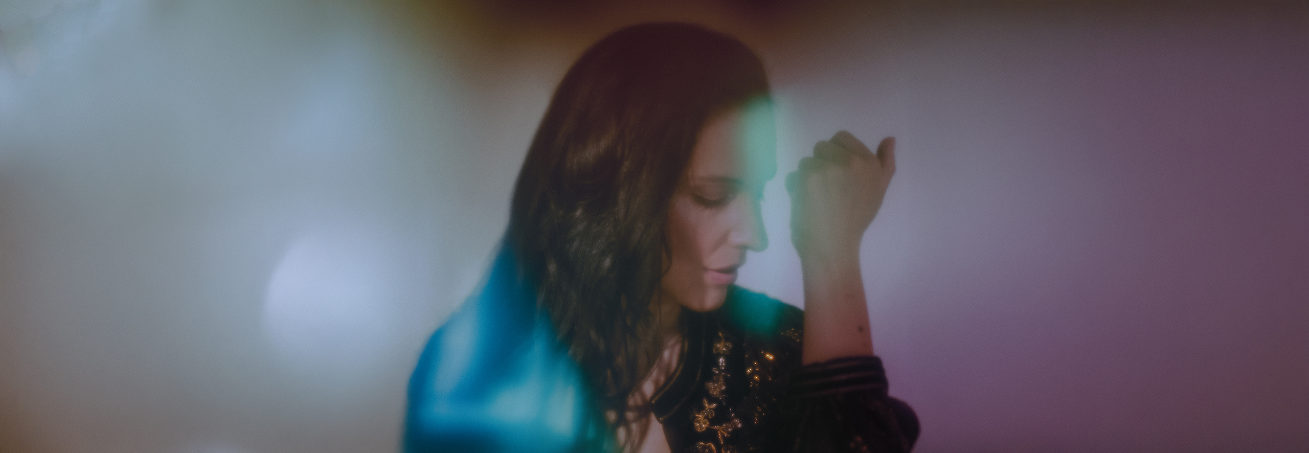 Simin TanderThe Wind - Simin Tander