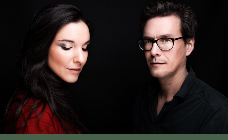 Simin Tander – Official Website